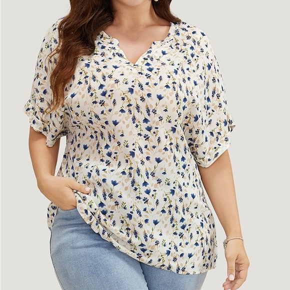 BloomChic | Tops | Bloomchic Floral V Neck Roll Sleeve Top Plus Size X ...